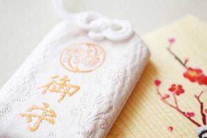 Omamori : Japanese Charms - SANTEN Design